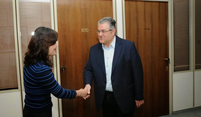 K.K.4ever: Συνάντηση του ΓΓ της ΚΕ του ΚΚΕ Δημήτρη Κουτσούμπα με την ...