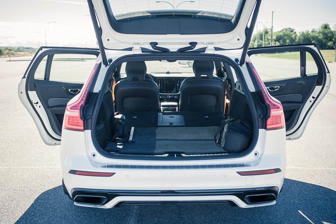 2020 Volvo V60 T8 Polestar Engineered