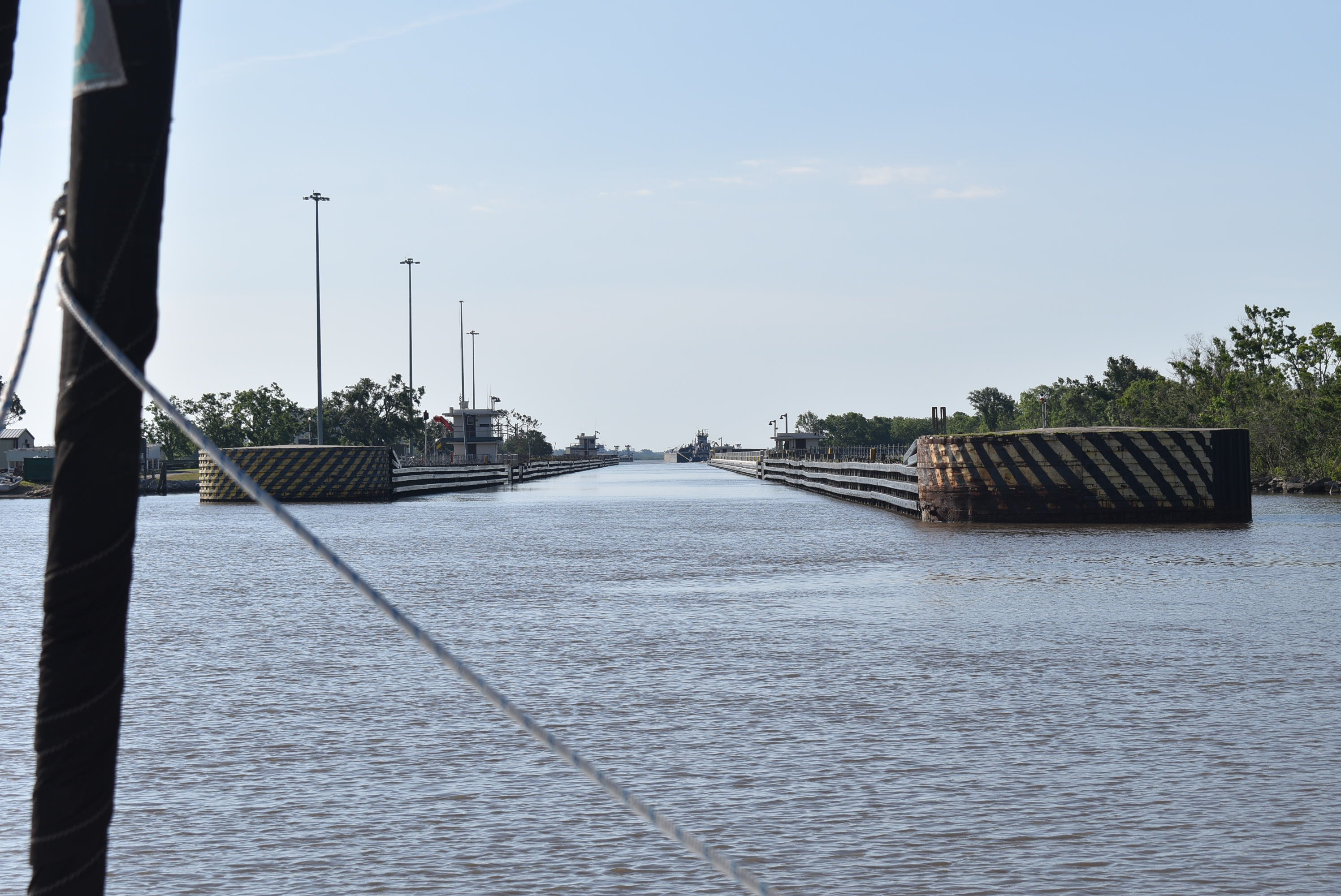 Sailing Dragonfly: Eastbound and down, loaded up and sailing