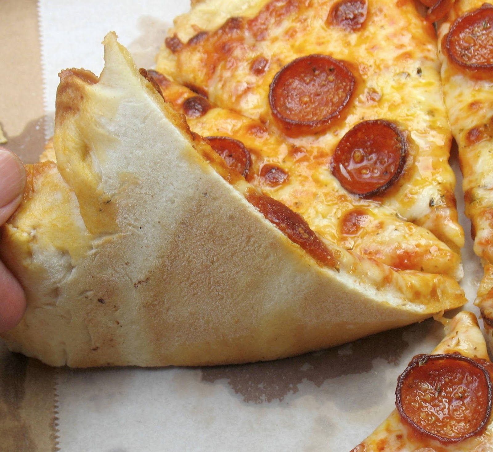 The Rochester NY Pizza Blog: Pizano's, Canandaigua