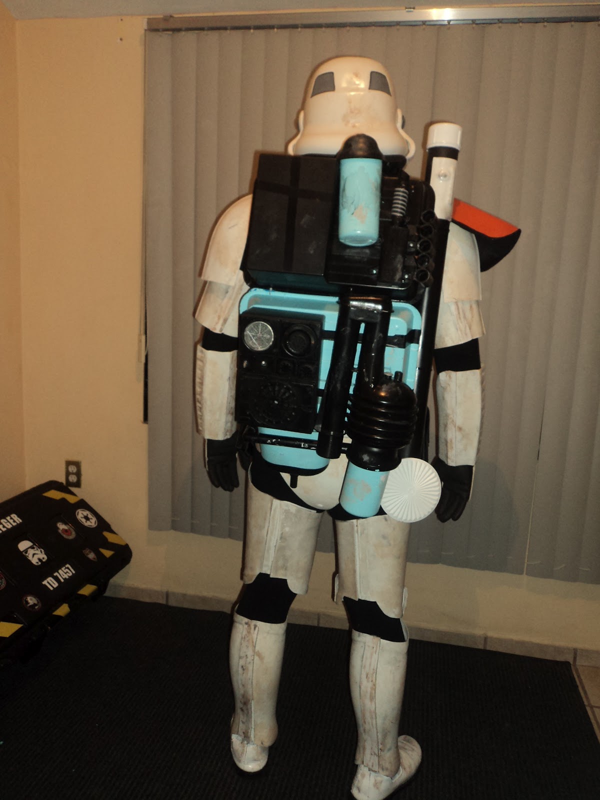 BITACORA SANDTROOPER TD-7457: COMO HACER TU SANDTROOPER BACKPACK