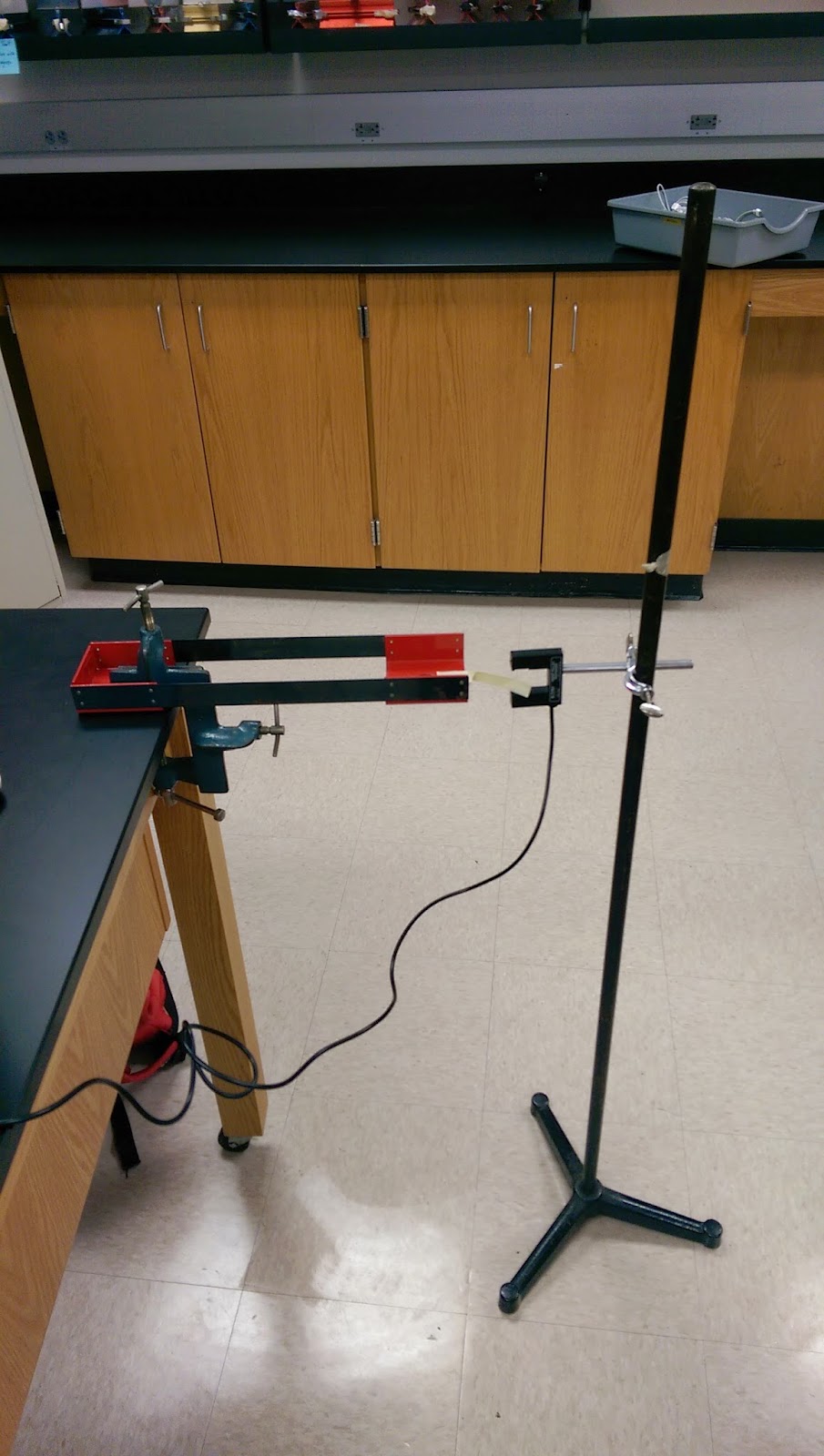 Phys4AF14mhrlee: #1 Finding a relationship between mass and period for ...