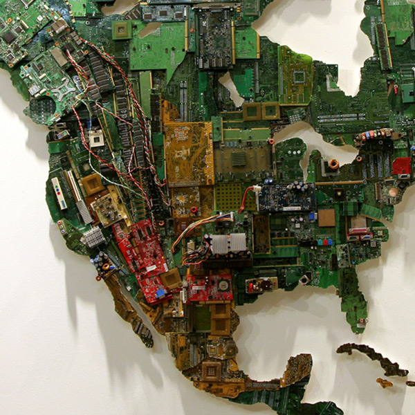 Beautiful Pictures: Eco Art - Eco friendly Art With Computer Parts ...