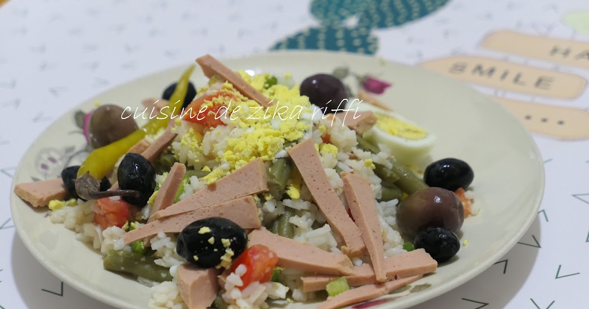 SALADE DE RIZ À LA MORTADELLE DE DINDE FUMÉE THON ET HARICOTS VERTS