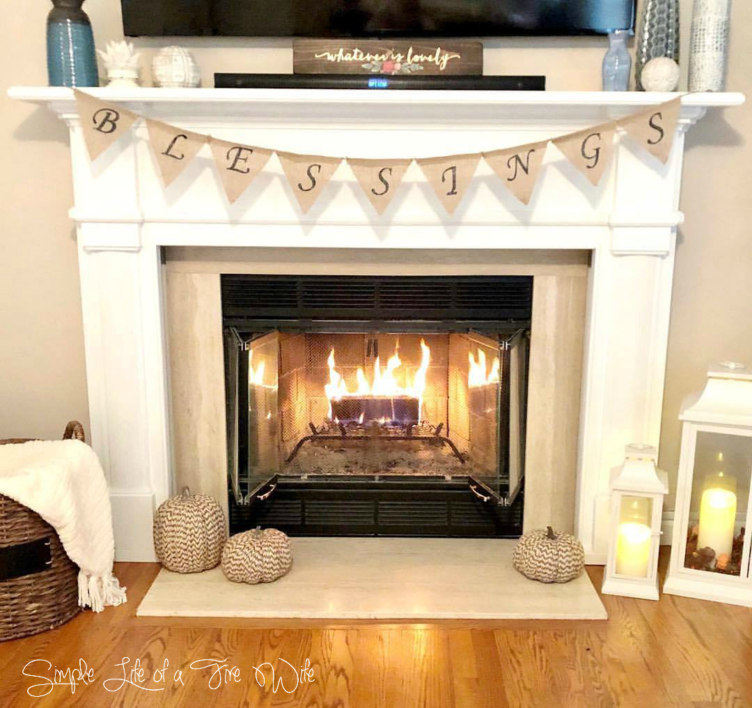Simple Life of a Fire Wife: Simple Fall Mantle
