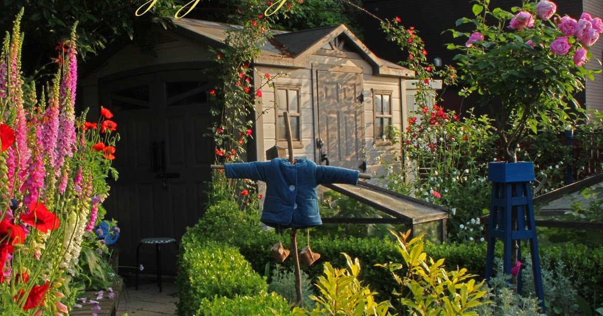 Petit English Garden of MARPLE & POIROT: TODAY'S SHOT: PETER RABBIT ...