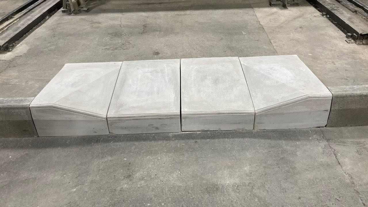 The Ranty Highwayman: The British Entrance Kerb - Ready To Ship