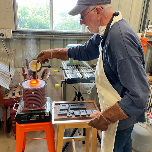 Rustnstuff: Melting moments - metal that is