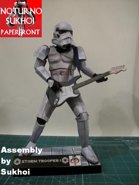 Stormtrooper pepakura - amelaessentials