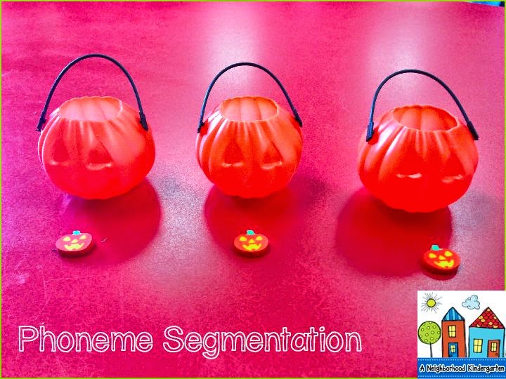 A Neighborhood Kindergarten : Halloween Phoneme Segmentation