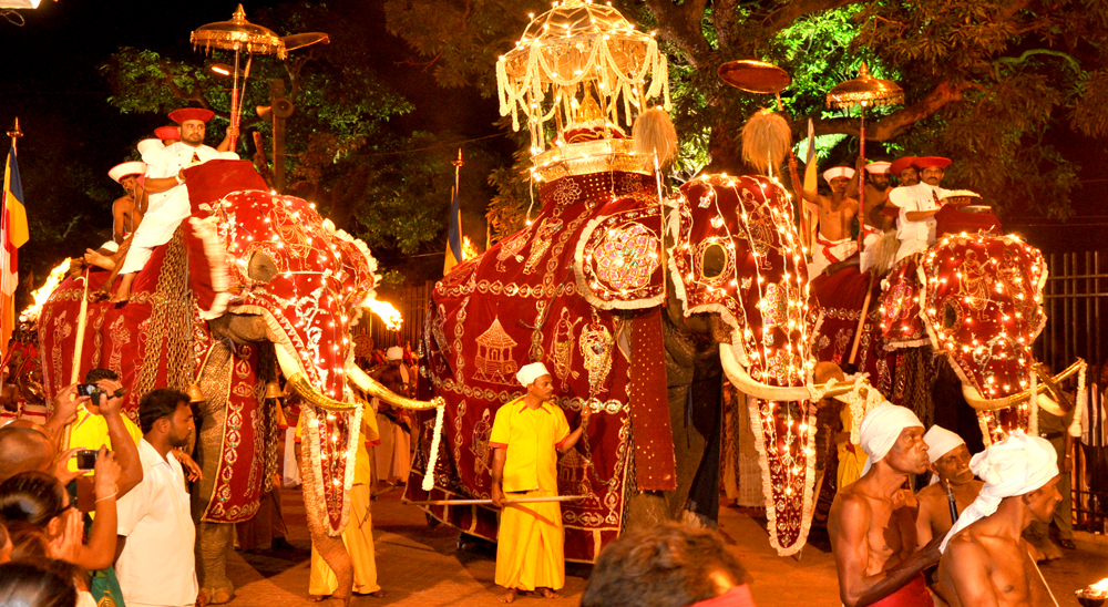 Kandy - Land Of Ceylon