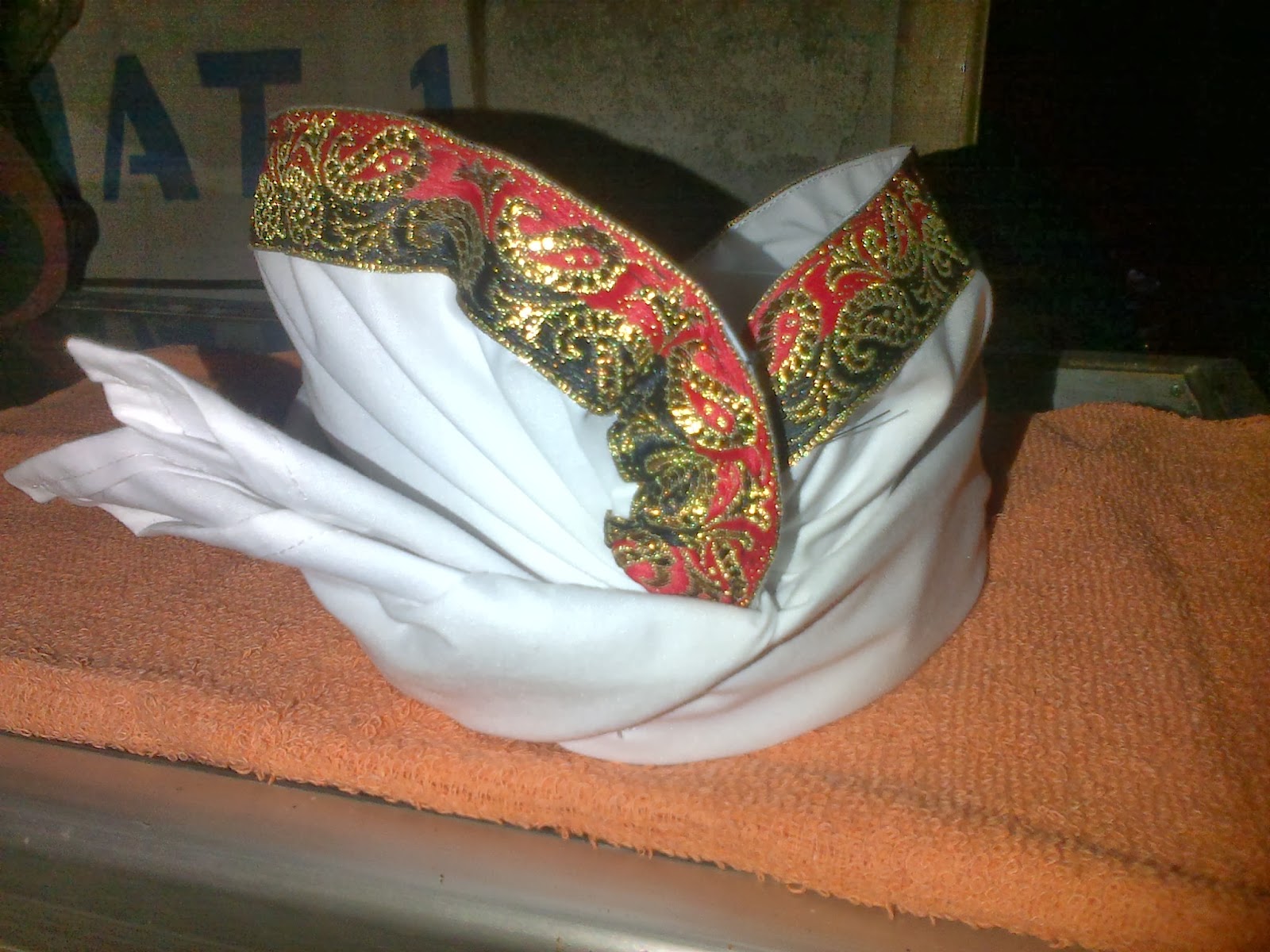 Hastat Nayaka: UDENG BALI