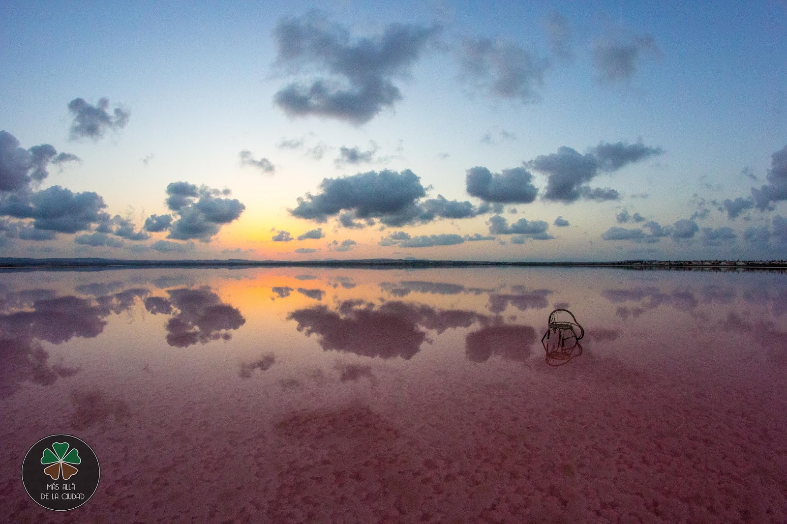 La laguna rosa de Torrevieja | Más allá de la ciudad