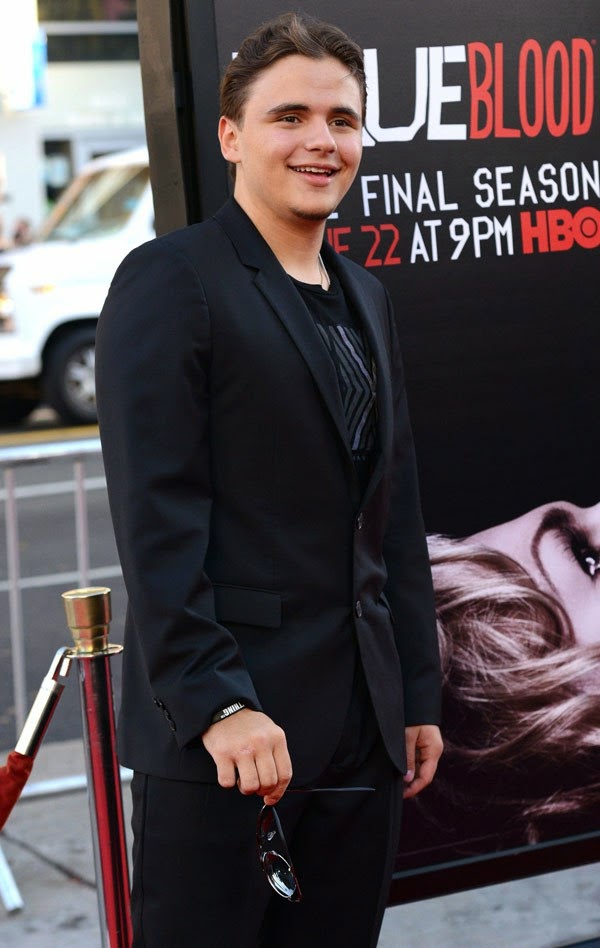 Vídeo/Prince Jackson vai à première de 'True Blood' (17/06) - Prince ...