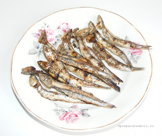 Hamsie picanta la gratar | Preparatedevis.ro