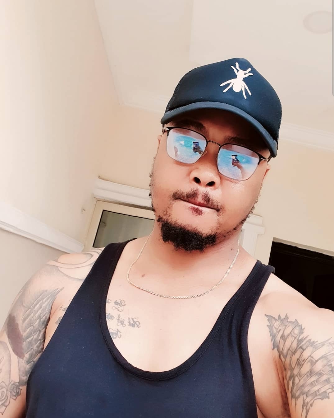 Tattoo : Bryan Emmanuel likes tattoos and has his body, arms, chest ...