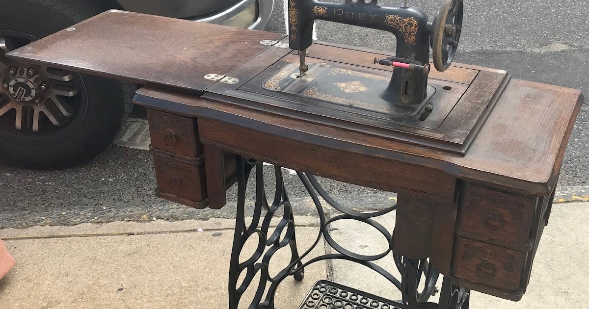 Uhuru Furniture & Collectibles: REDUCED #471005 Ruby Treadle Sewing Machine - $125 $95 SOLD