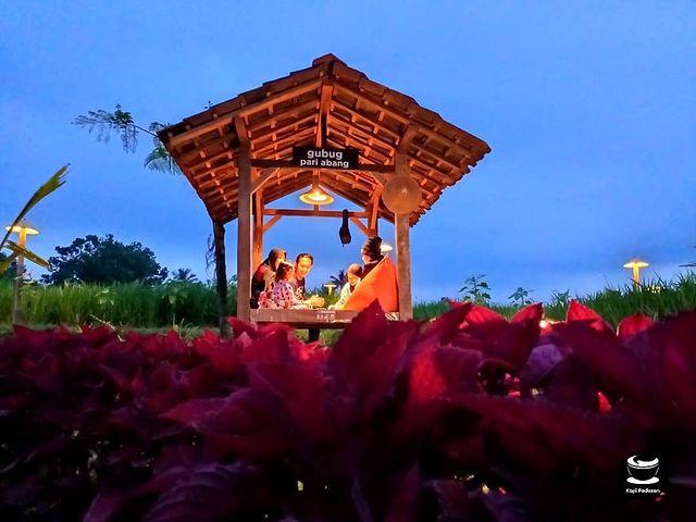 Lokasi dan Harga Menu Kopi Padasan Jogja - Info lokasi terhits