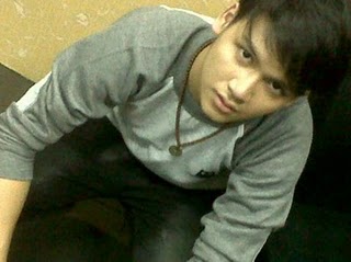 Biodata Profil dan Foto Ilham Smash Boyband Indonesia | Terbaru 2013