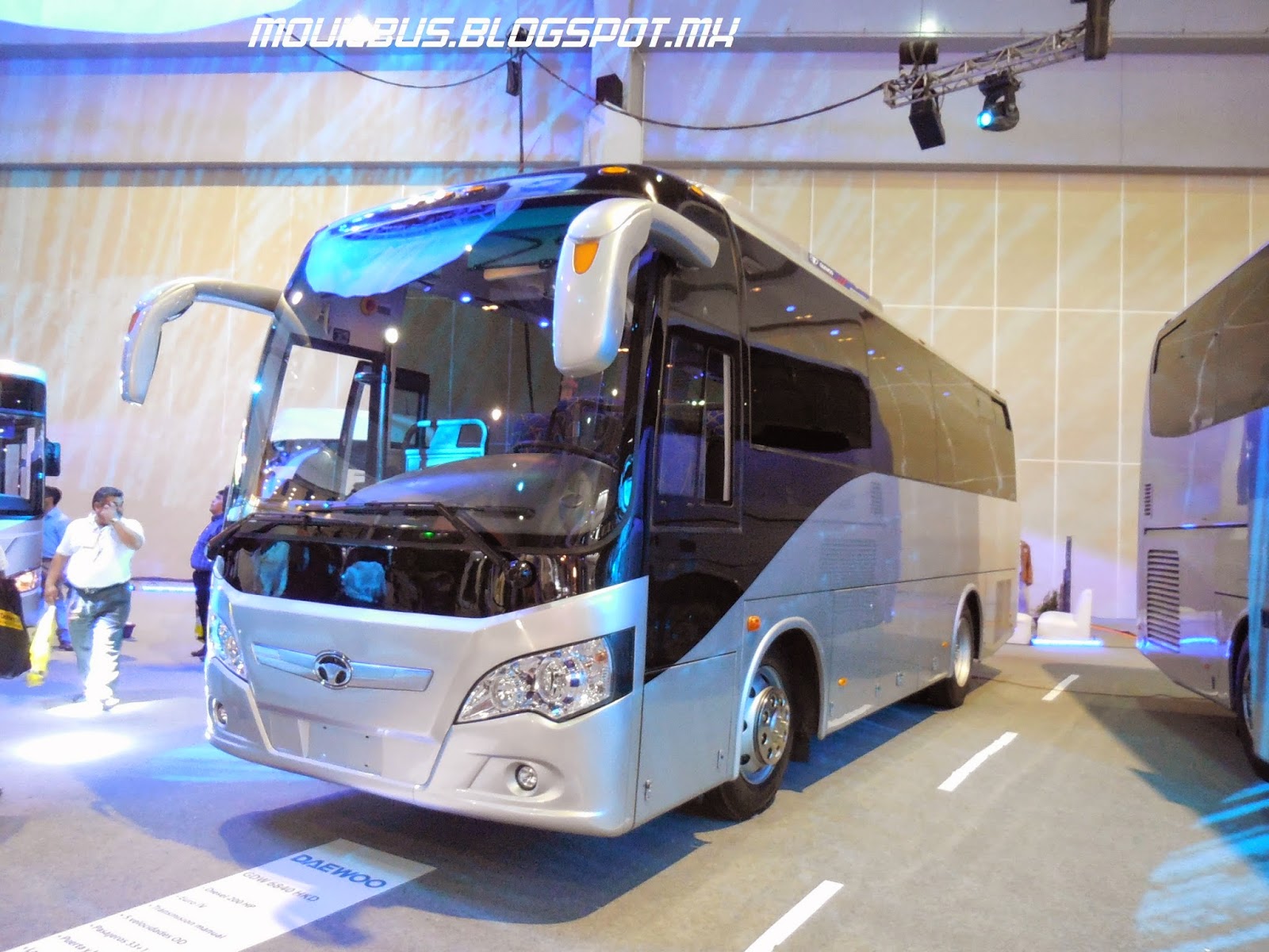 MOVILBUS: EXPO FORO 2014 DAEWOO BUS.