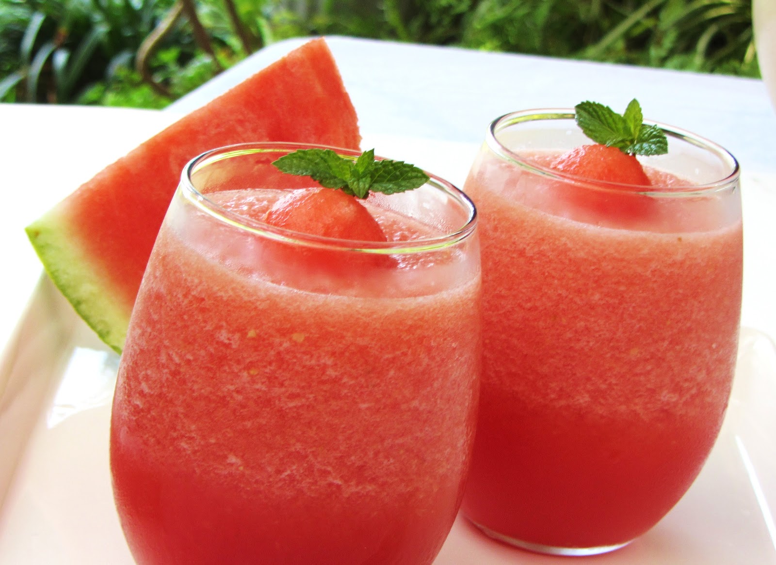 Let's eat......simple!: Watermelon n Ginger Slushy