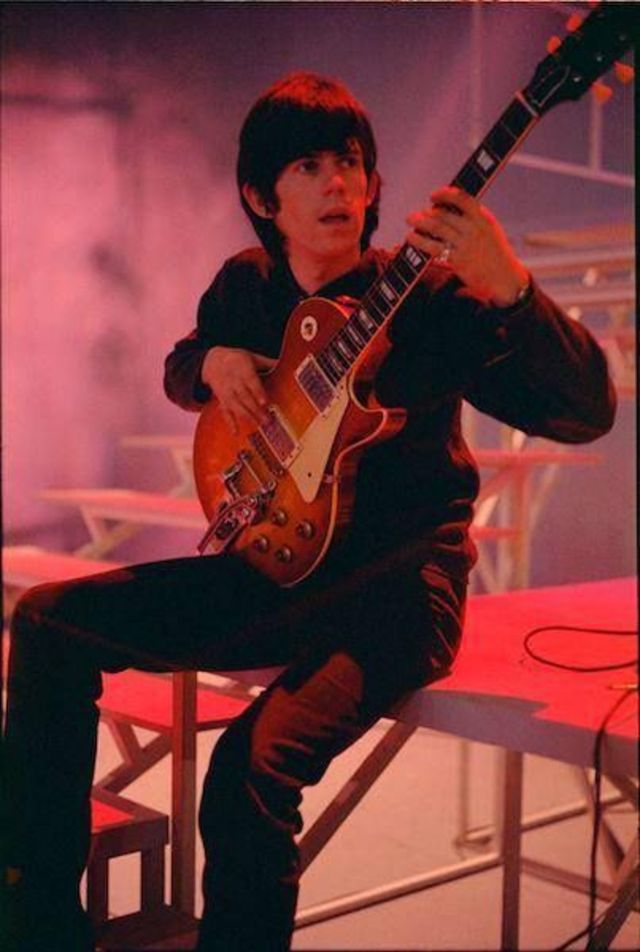 30 Color Photographs of a Very Young Keith Richards in the 1960s ...