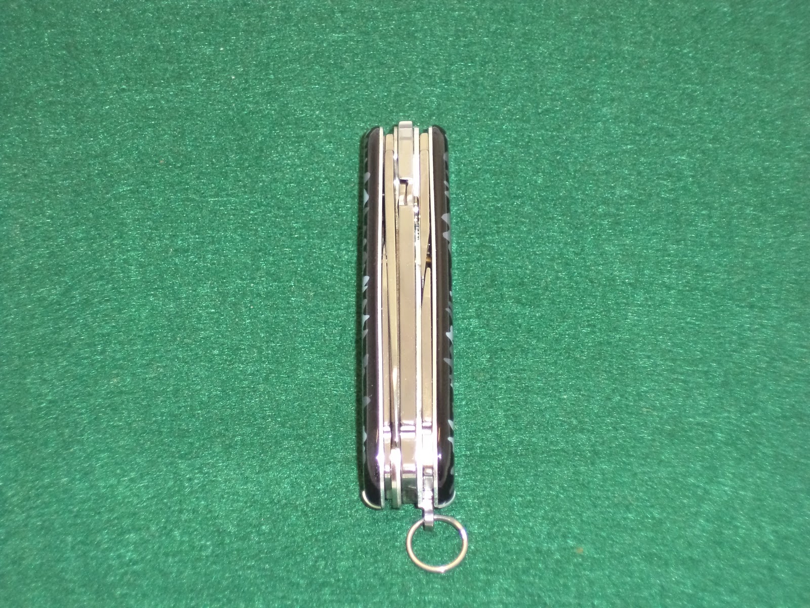 I Love SAK's: Victorinox SAK Collectors Society 2018 Club Knife ...