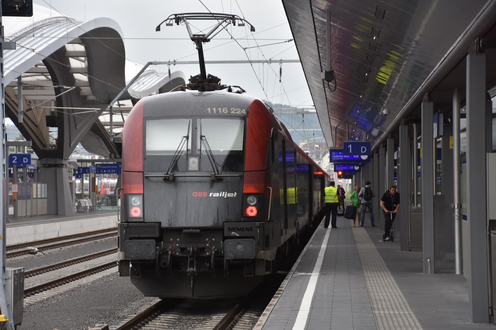 Trains and other things: Graz to Zürich (Transalpin)