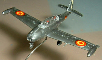 EL HANGAR: Aviones Miniatura de la Firma EKO