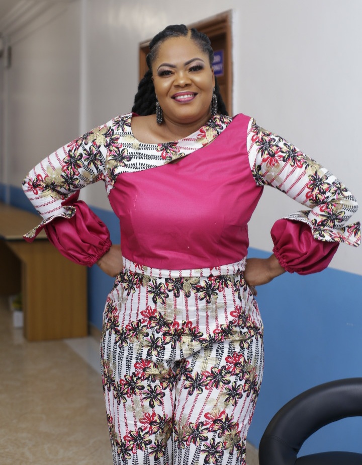 Auntie Naa of Oyerepa TV/Radio Adjudged the Best 2019-2020 Female ...