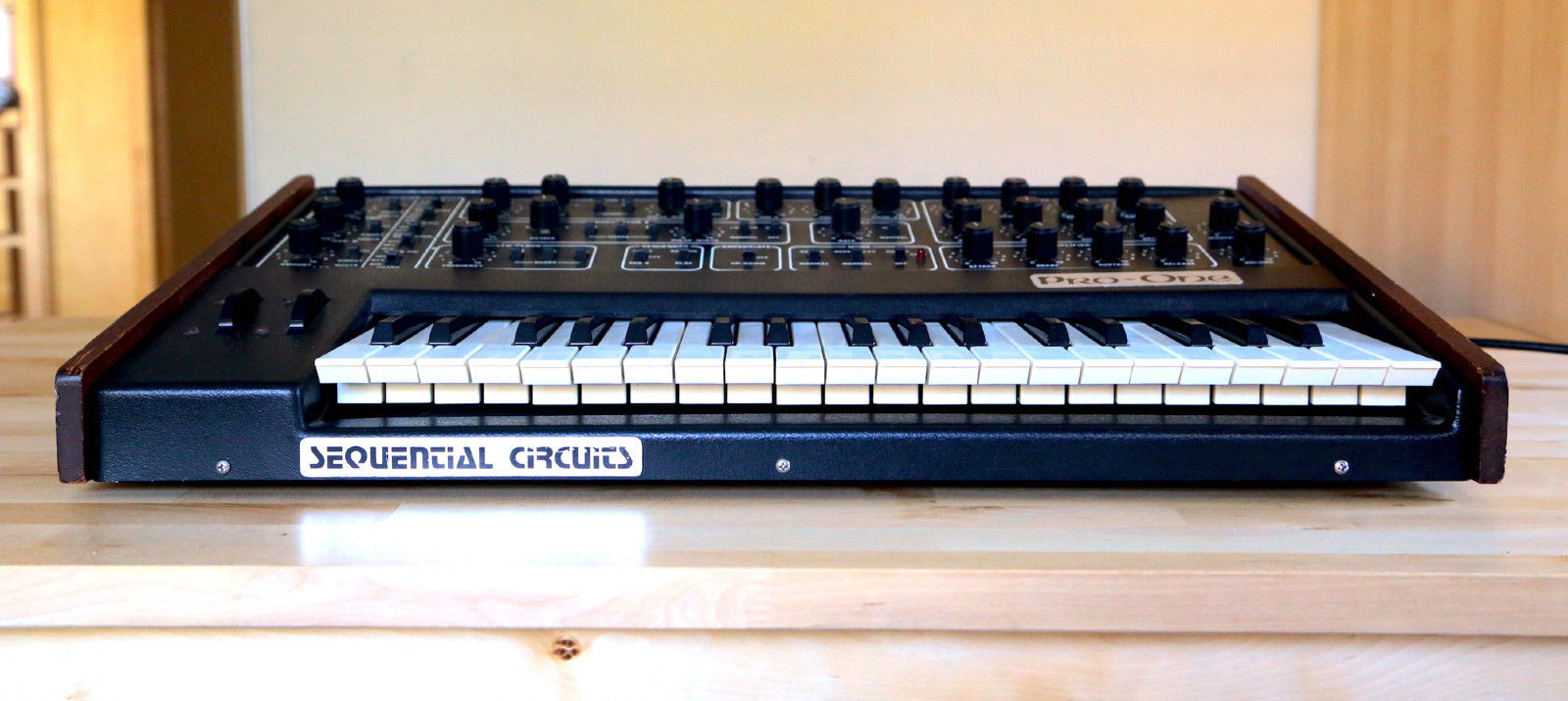 MATRIXSYNTH: Sequential Circuits Pro One Vintage Analog Synthesizer