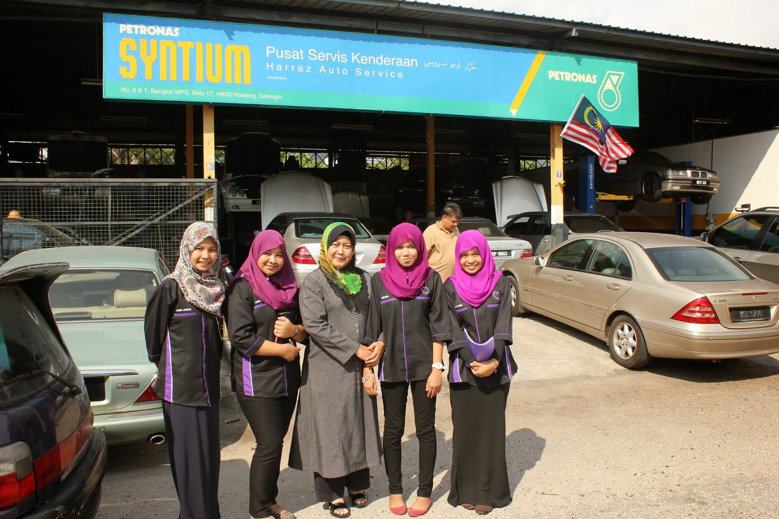 PENGAJIAN MALAYSIA : TOKOH USAHAWAN MARA : EN SHAMSURI RAHMAN (HARRAZ ...