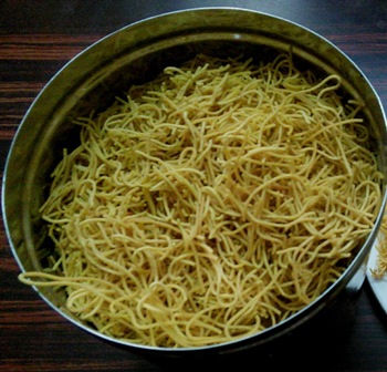 Omapodi - Easy snack recipe for Diwali