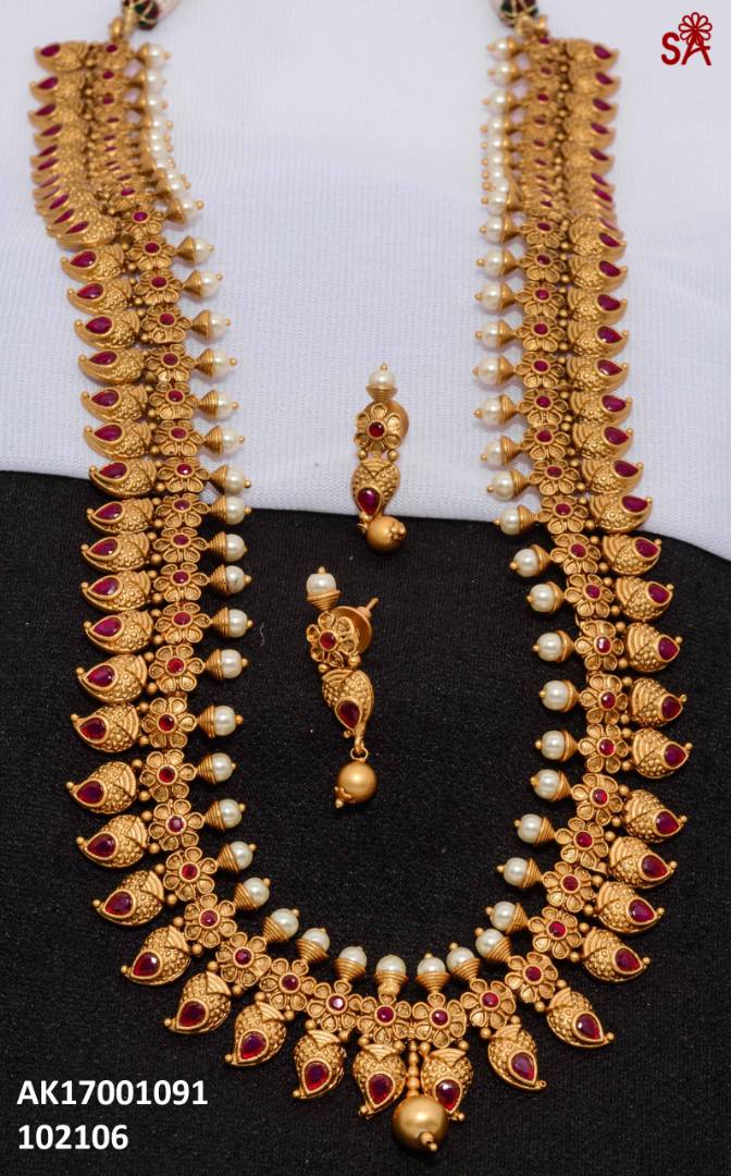 Exclusive Ruby Sets | Buy Online Jewellery At reasonable prices