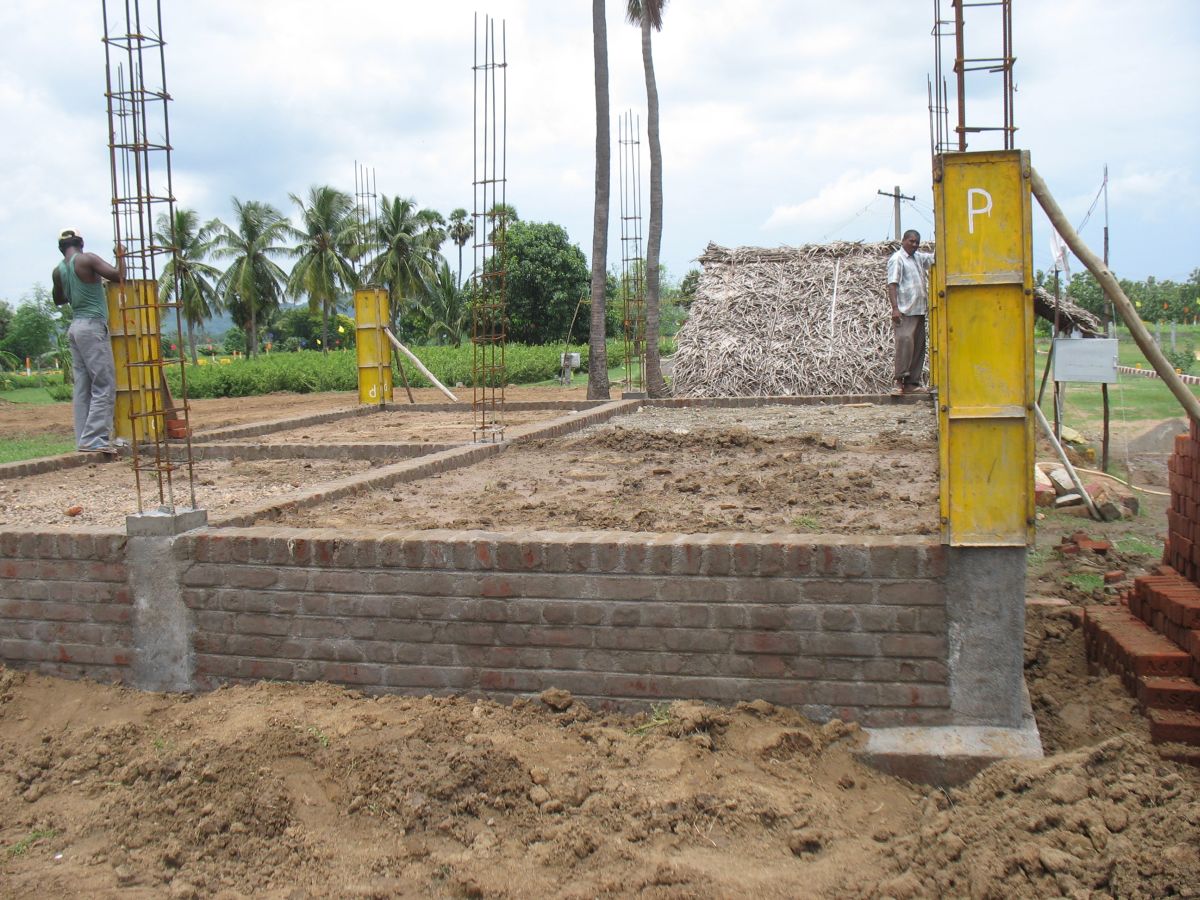 ARUNACHALA LAND: September 2013