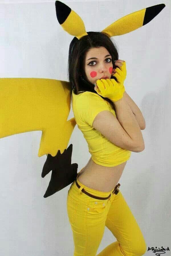 Pikachu girl cosplay | Animoe
