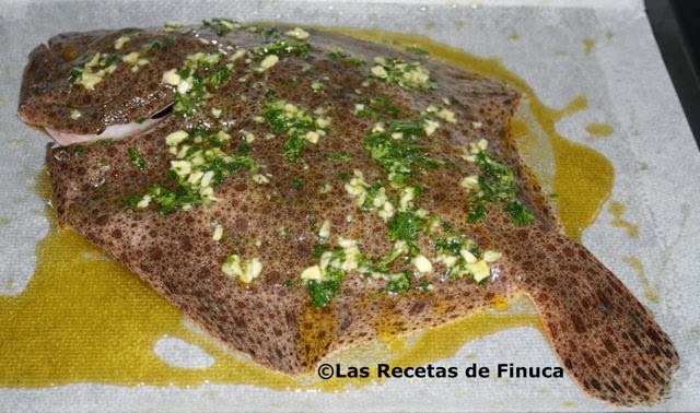 Las Recetas de Finuca: Rodaballo asado al ajillo