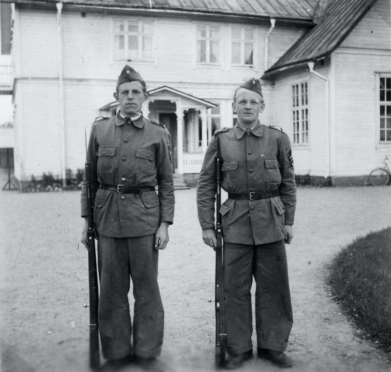 Amazing Photos of a Refugee Camp in Småland, Sweden During World War II ...