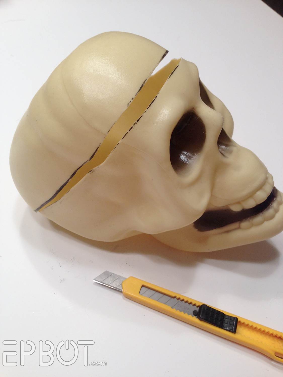 EPBOT: DIY Light-Up Steampunk Skull - For Only $2!