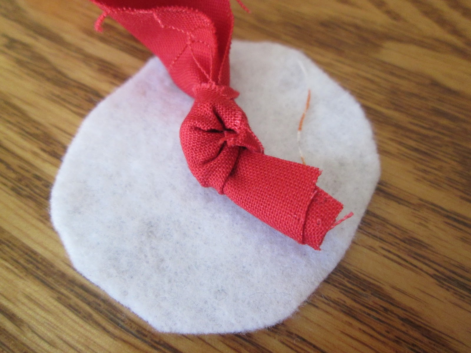 DIY Fabric Flower Rosette Tutorial ~ Free-Tutorial.net