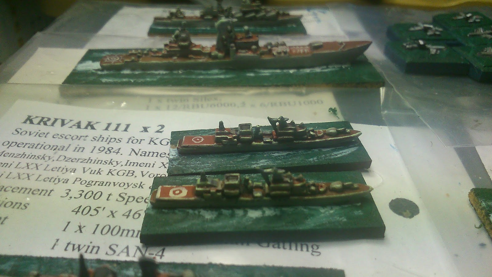 Model kits and Wargames: USSR modern naval ships Navwar 1/3000