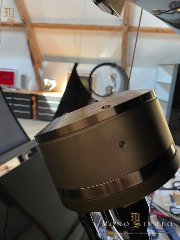 HORNSOLUTIONS BENCHMARK HORN SPEAKER SYSTEM – Ultimate High-Fidelity