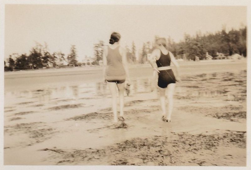 33 Found Snapshots of Glamorous Girls in the Early 20th Century ...