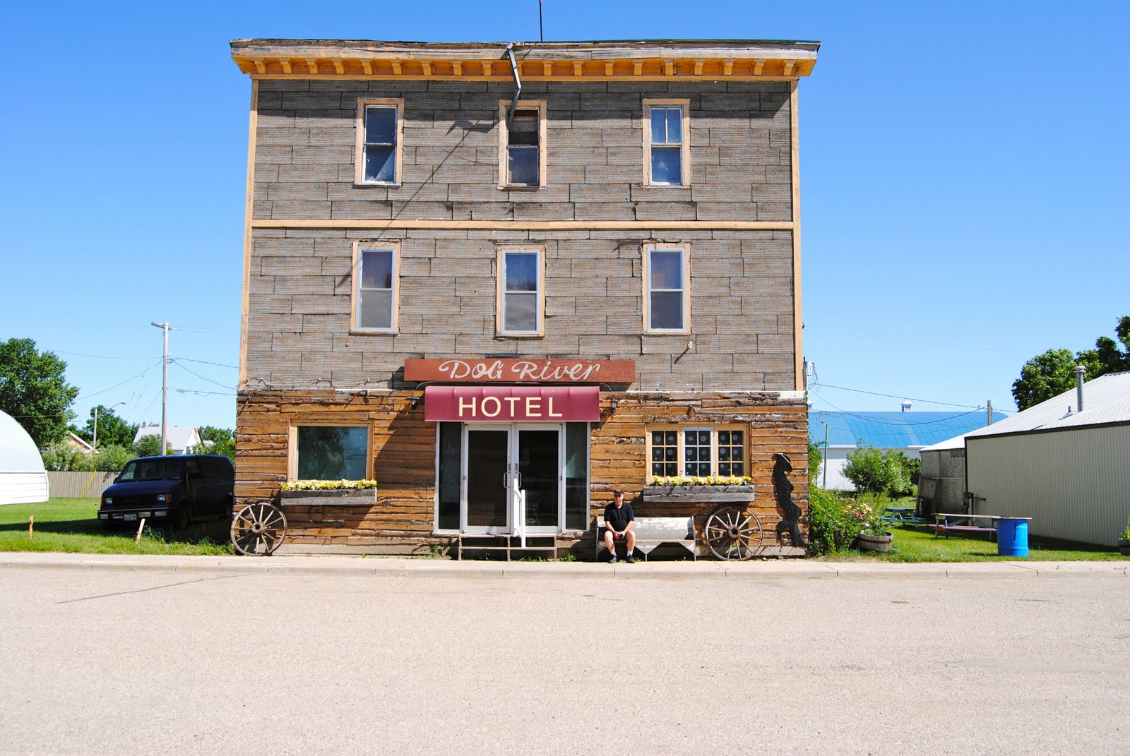 The Beagle Says: July 4, 2011 Dog River and Corner Gas