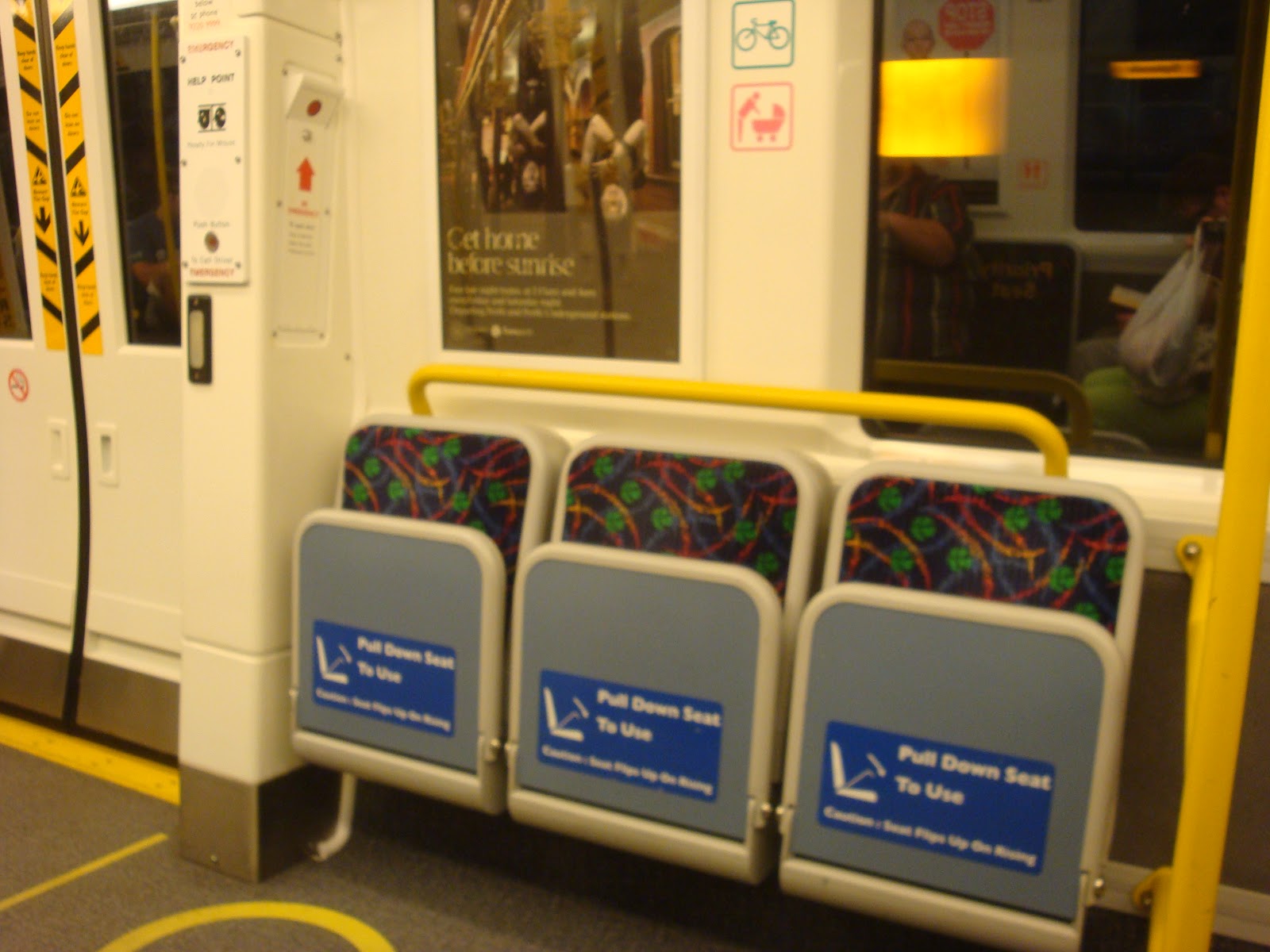 COLOURFULWORLD: A - Z of Australia - P is for Public Transport