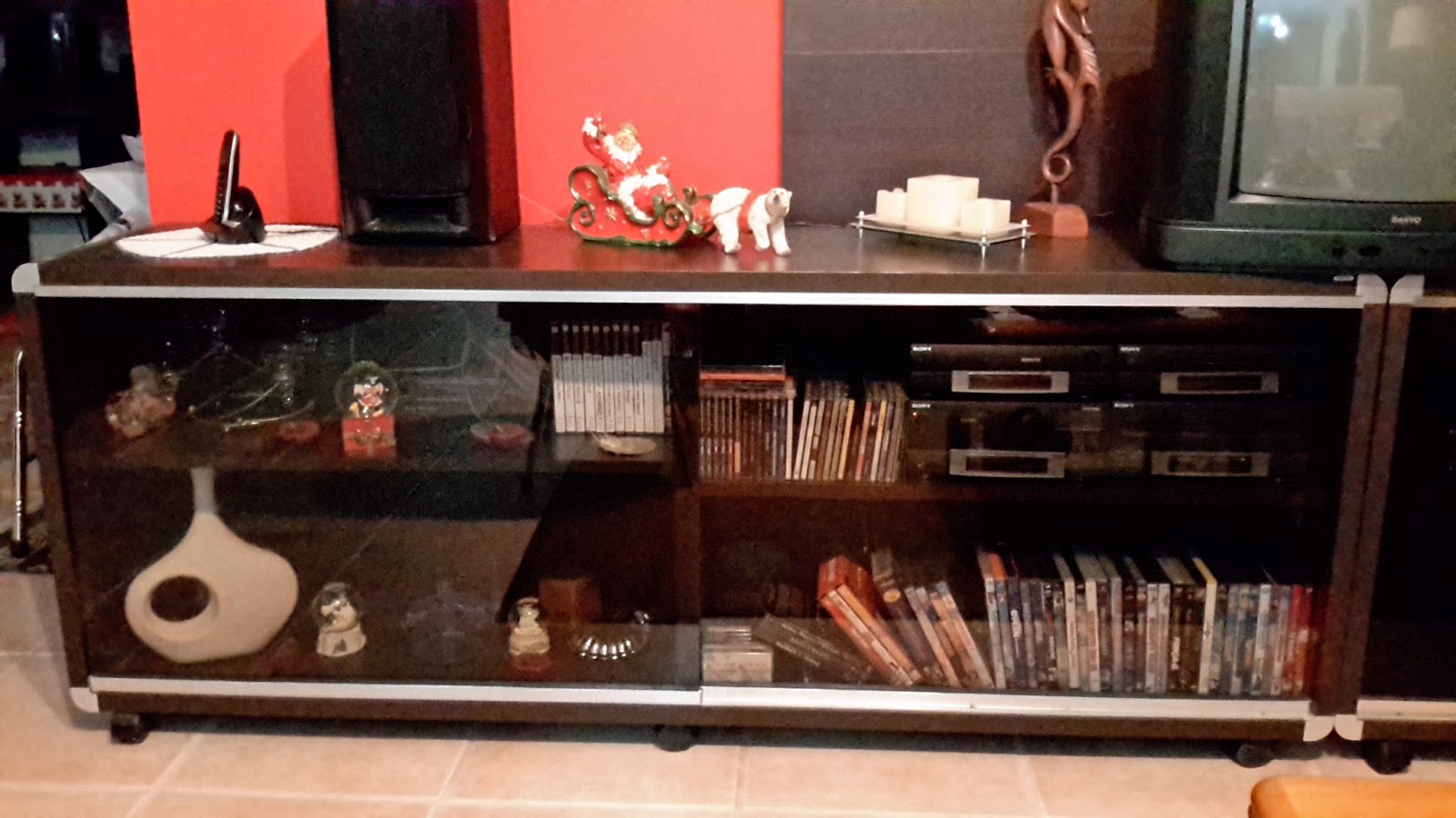 Teresa Olim ATELIER: Tornar um vidro opaco com plástico autocolante