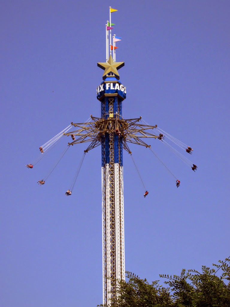 Amusement Park... Stuff: 400 feet of fun, New England SkyScreamer