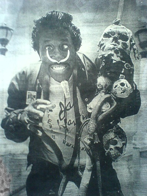 ASL: Identity: Looks: Disguises