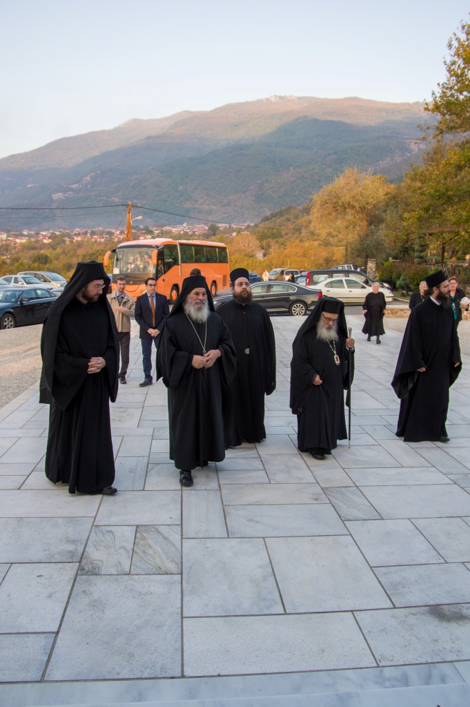 ΜΟΝΑΧΙΚΗ ΚΟΥΡΑ ΚΑΙ ΧΕΙΡΟΤΟΝΙΑ π.ΠΑΪΣΙΟΥ ΚΙΤΣΟΥ | TASTV.gr | Τα νέα της ...