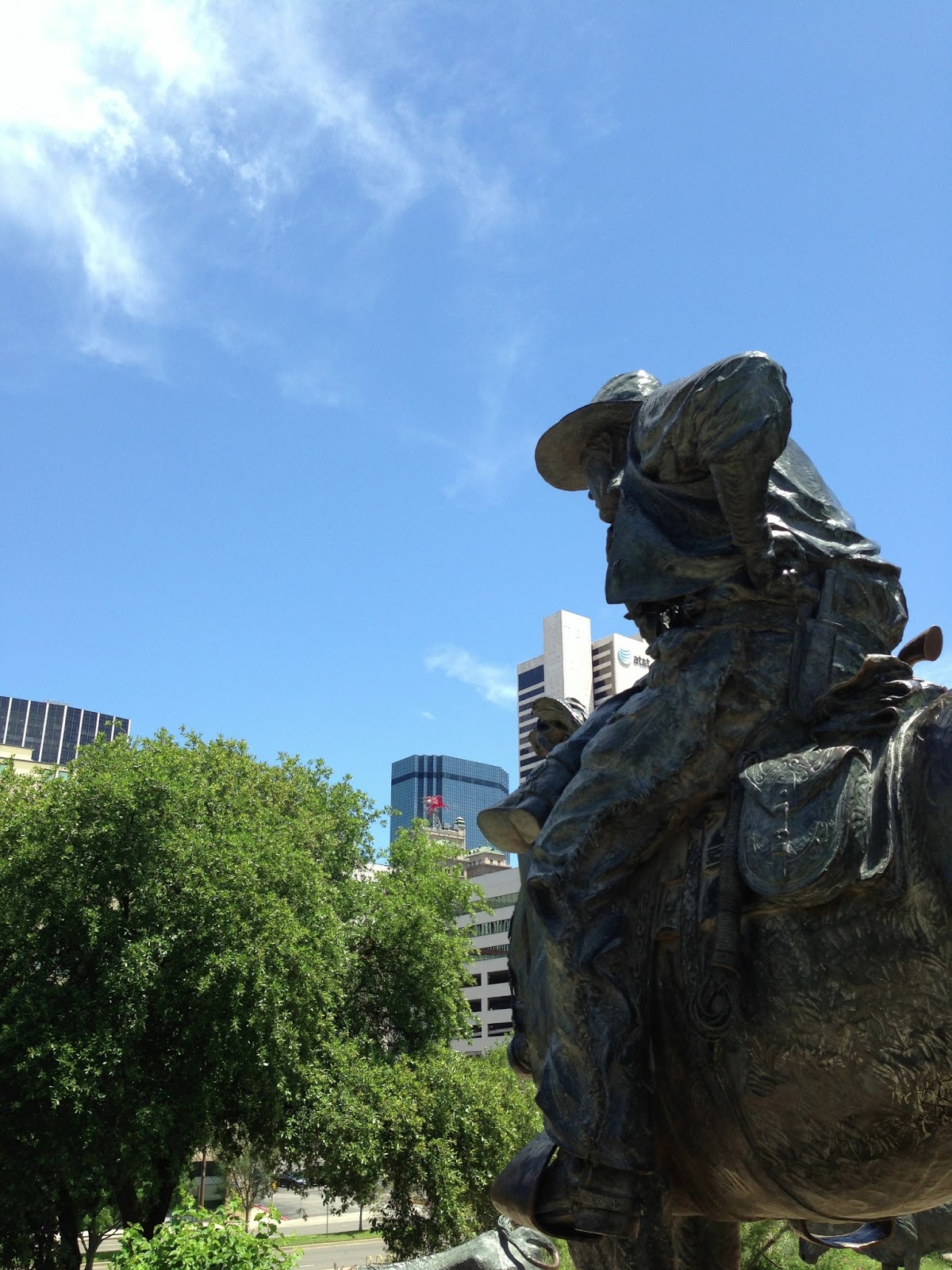 The Roaming Itinerant: Downtown Big D (Dallas, TX)